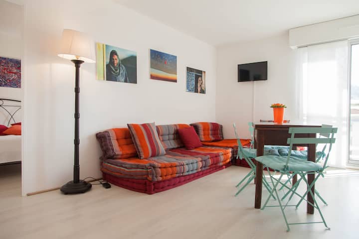 Very Quiet Apartment Near “Palais De Festival “ - Cannes