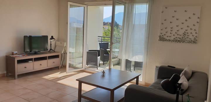 Cosy Flat Near Railway Station (10 Min Geneva) - Gaillard