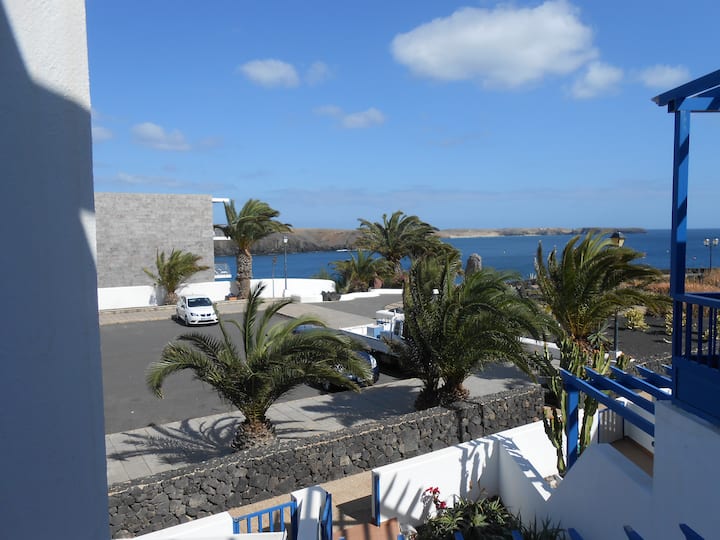 Las Moreras 135 And Jose Welcomes You. Bienvenidos - Playa Blanca