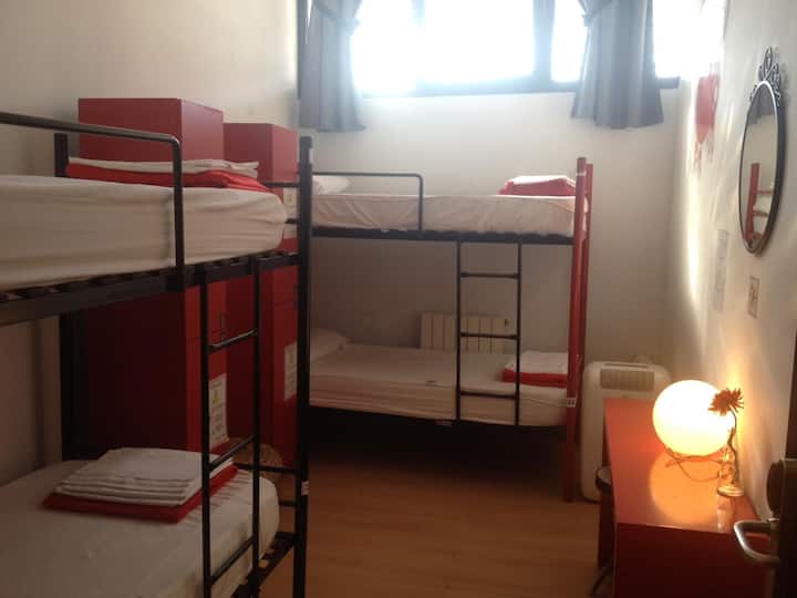 Bilbao Akelarre, Hostel Low Cost For 4 People! - Munguía