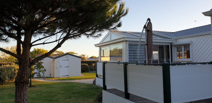 Mobil Home Tout Confort Sur Parc Résidentiel - Vendée