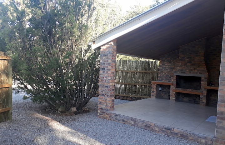 Rebunie Lodge Selfcatering Unit 3 - Calvinia