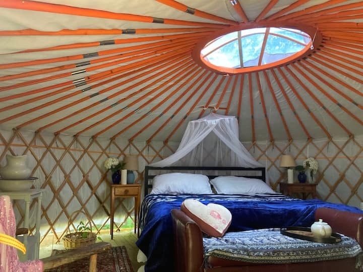 Stowe Away / Advanced Base Camp - Stowe, VT