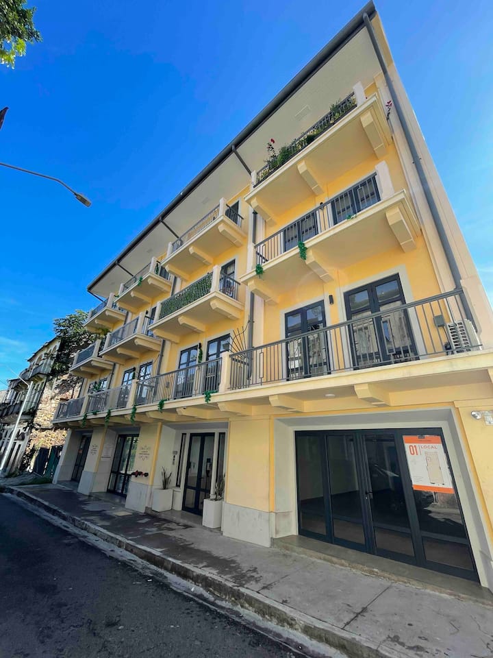 Cozy 2br/1ba Apt For 3 People In Santa Ana - 파나마