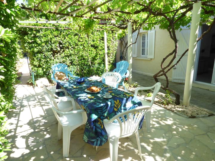 Sous Les Tonnelles ( T2 Nartelle) - Sainte-Maxime