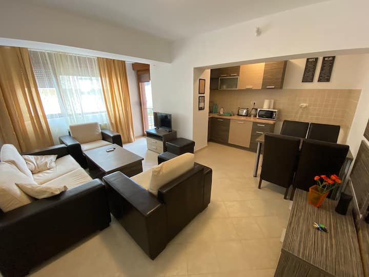 Beautiful Apartment By The Sea. Neptun, Romania - Costinești