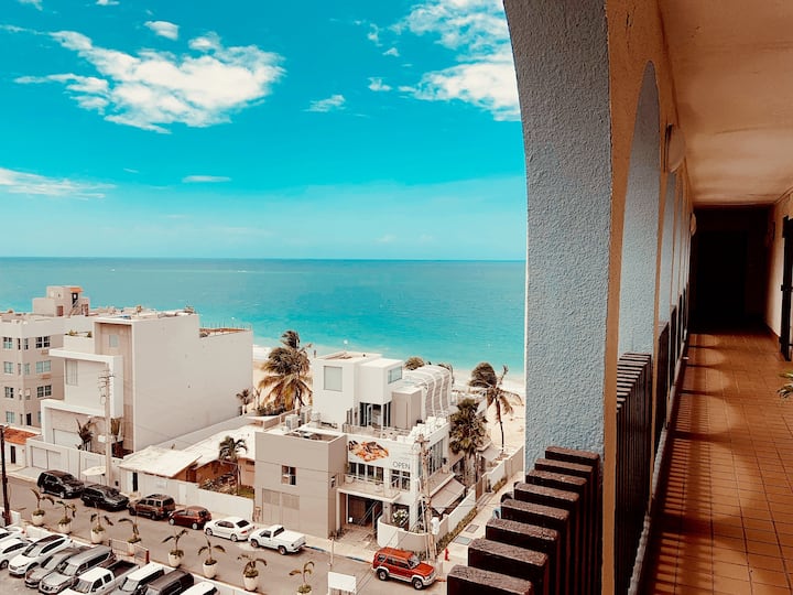3 Bedroom Penthouse Condo - San Juan