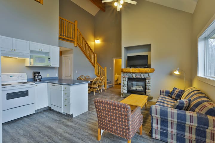 Bright | Huge Back Deck | Incredible Views - Fernie