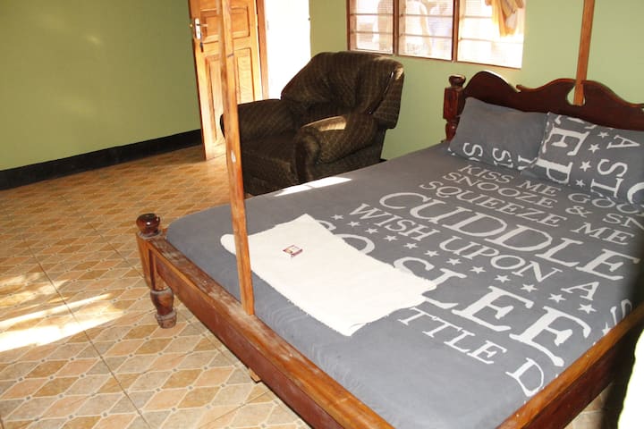 Mbweni Guest House - Zanzibar