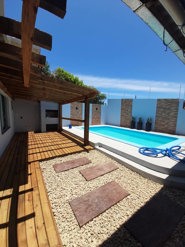 Casa Agradável Com Piscina, Rainha Do Mar. - Xangri-Lá