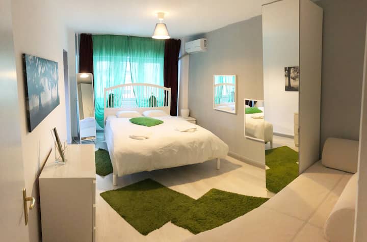New 14 Green Apartment With Terrace - Bucarest