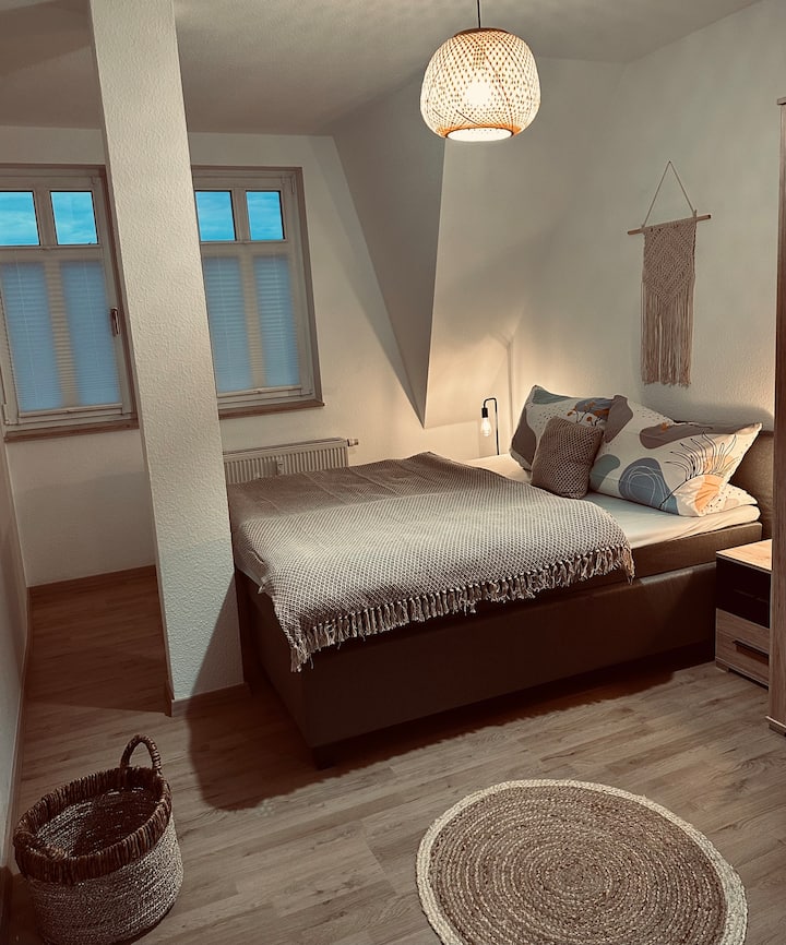 Gemütliche Altstadtwohnung Mit Balkon - Erfurt