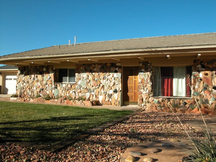 The Rock Cottage - 卡納布