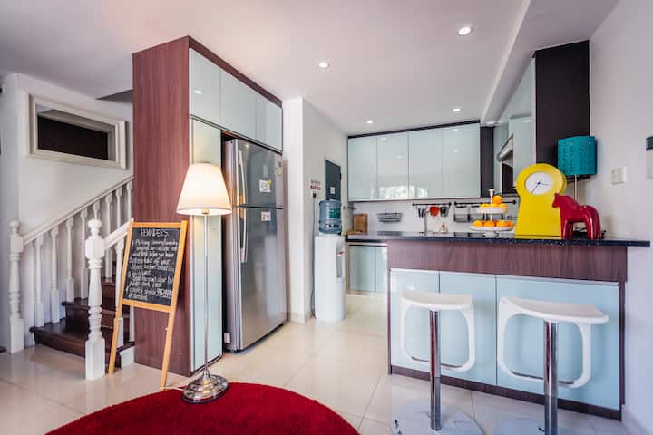 Superior Double Room In House With Services (5) - Tampines
