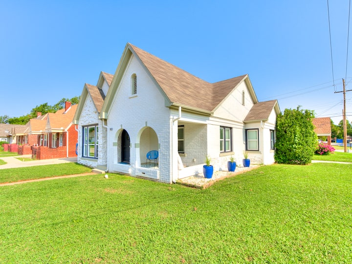 The Paseo Palace - Bricktown - Oklahoma City