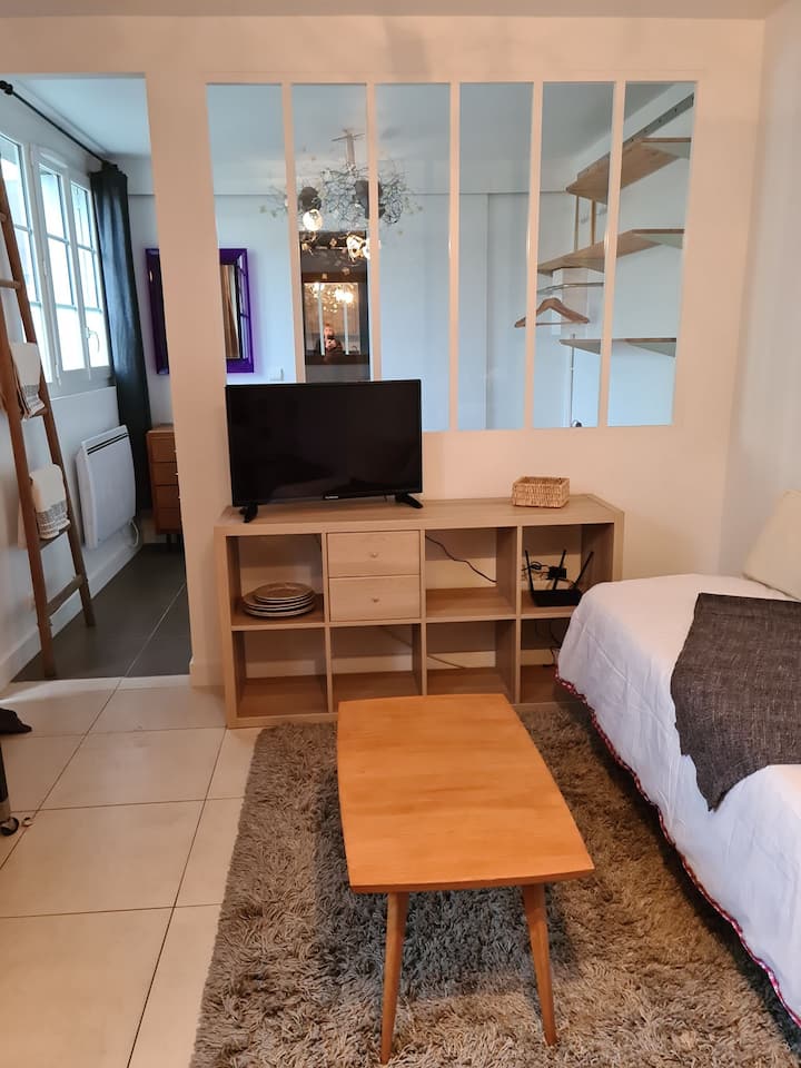 Agréable Maisonnette Avec Stationnement Gratuit - Reims