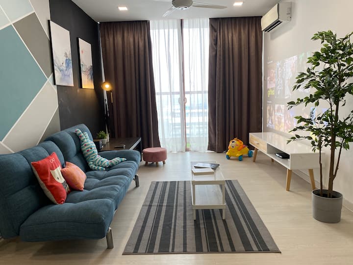 New Comfort 3bedrooms With Netlix @ Cyberjaya Klia - Putrajaya