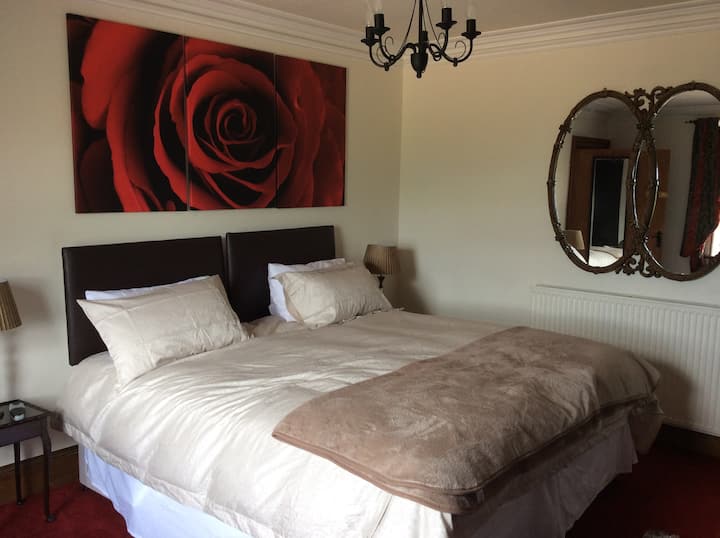 Double Ensuite Room In Farmhouse Nr Aberdeen - Aberdeen
