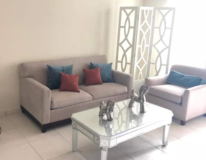 Elegante Y Clásico Apartamento De 2 Habitaciones - 