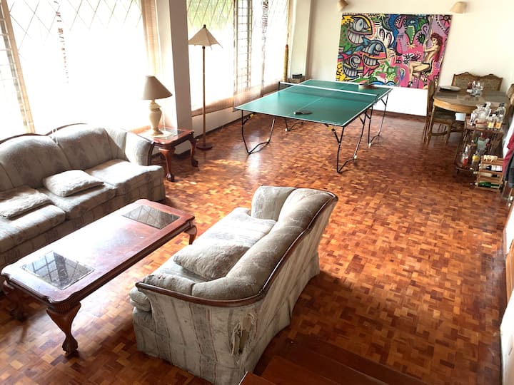 Great Location Room Near Zona Rosa - Maldives