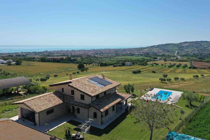 Countryside Villa With Amazing Adriatica Sea View - Alba Adriatica