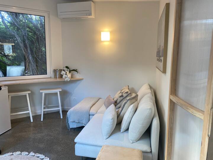 Cuttlefish - Coastal Oasis - Reg.  Id: 145511 - Melbourne