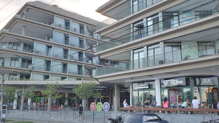 Apartamento De Luxo Com 2 Suites Em Ubatuba - Ubatuba