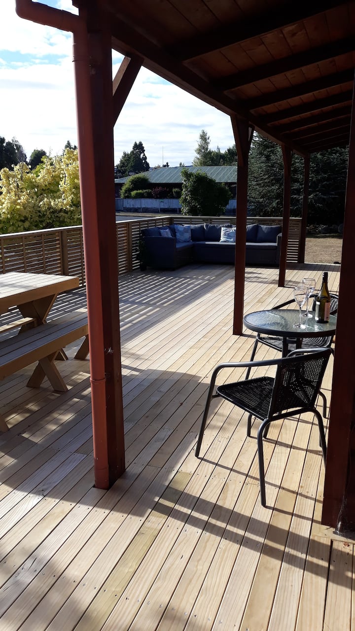 Govan Holiday House - Te Anau