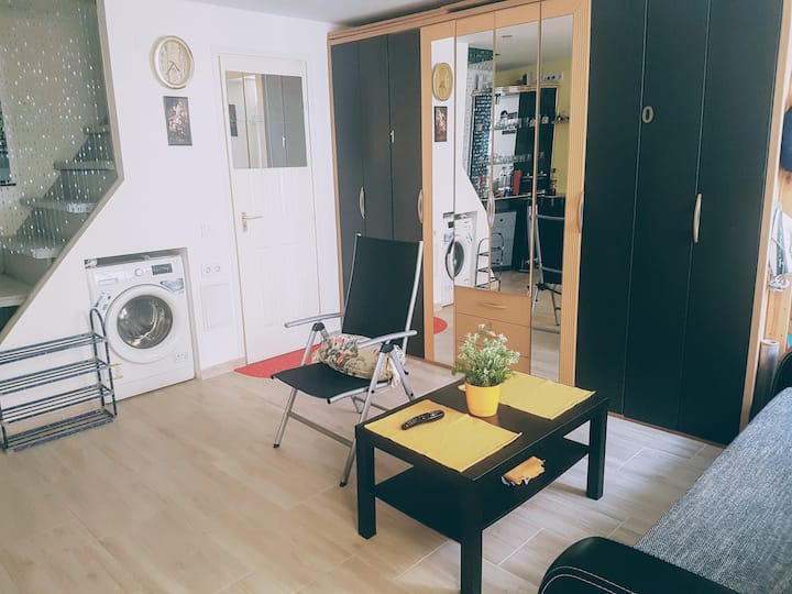 Susu 2f-apt For Backpackers W. Kitchen - Budapest