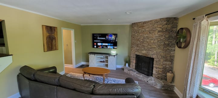 Schönes Haus - Helen, GA