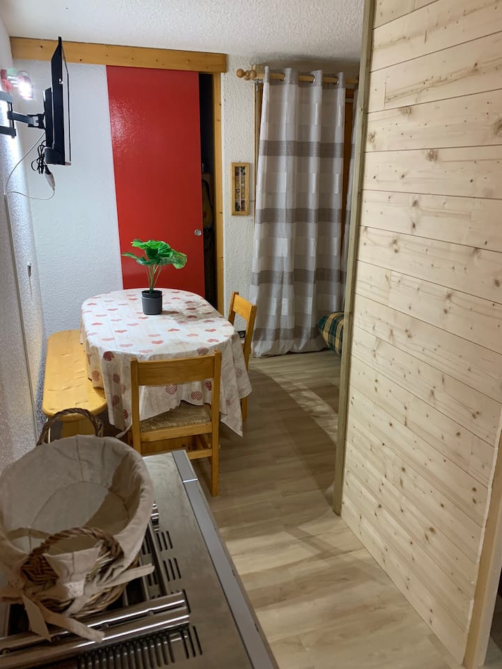 Appartement Les Coches - 100 Mètres Des Pistes - Les Coches