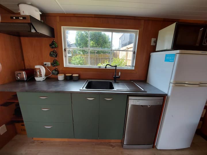 5 Best Tiny Houses For Rent In Auckland, New Zealand - Updated 2025 ...