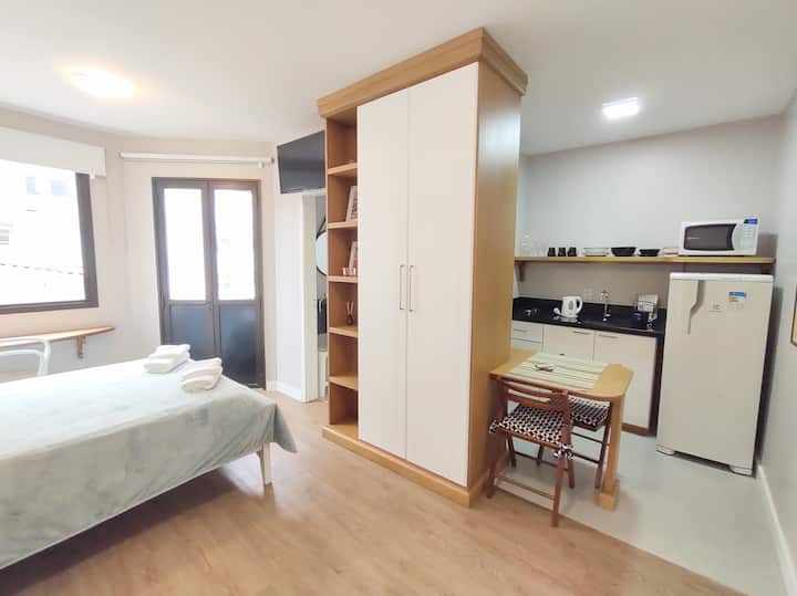 Estúdio A Metros Da Santa Casa E Ufrgs. - Porto Alegre