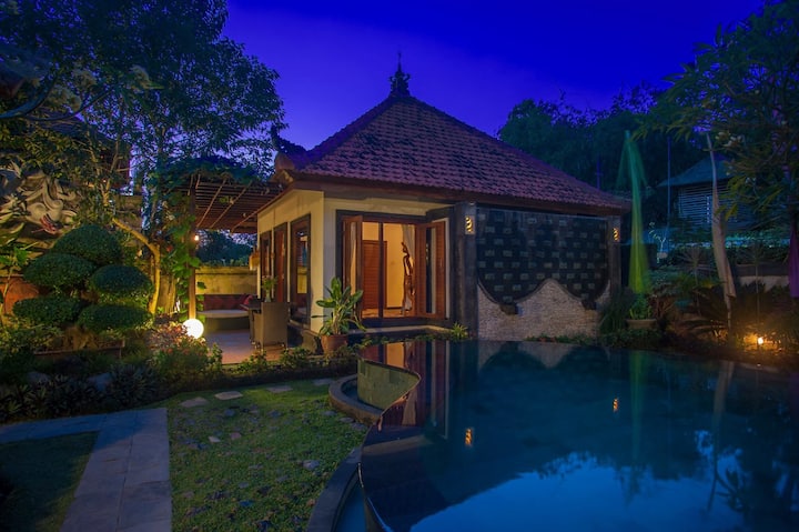 Baruna Sari Villa - Bali