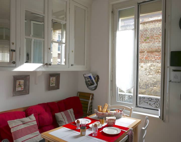 Typique Maison De Pêcheur -La Mélodie Des Mouettes - Trouville-sur-Mer