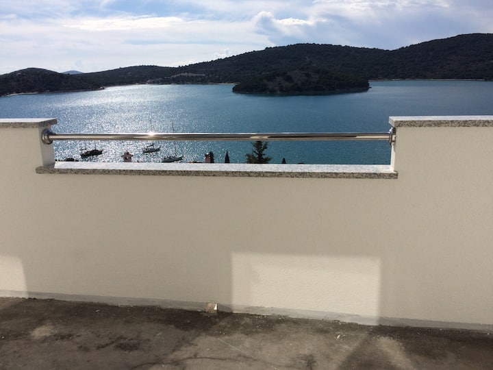 Amazing View At Sea! - Murter