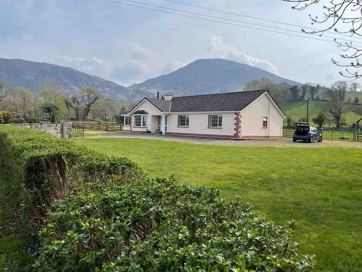 Bun Na Sléibhte (Bottom Of The Mountains) - Irland