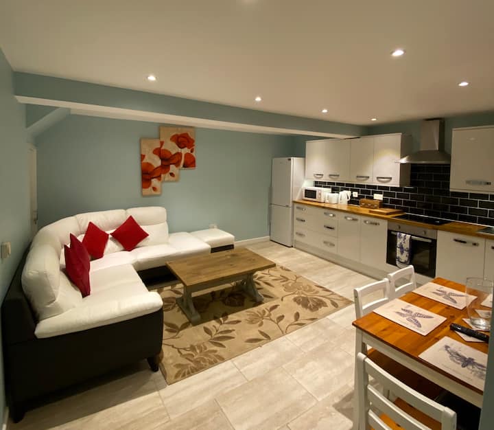 Spacious 3-bedroom Family Home In Oxford - Oxford