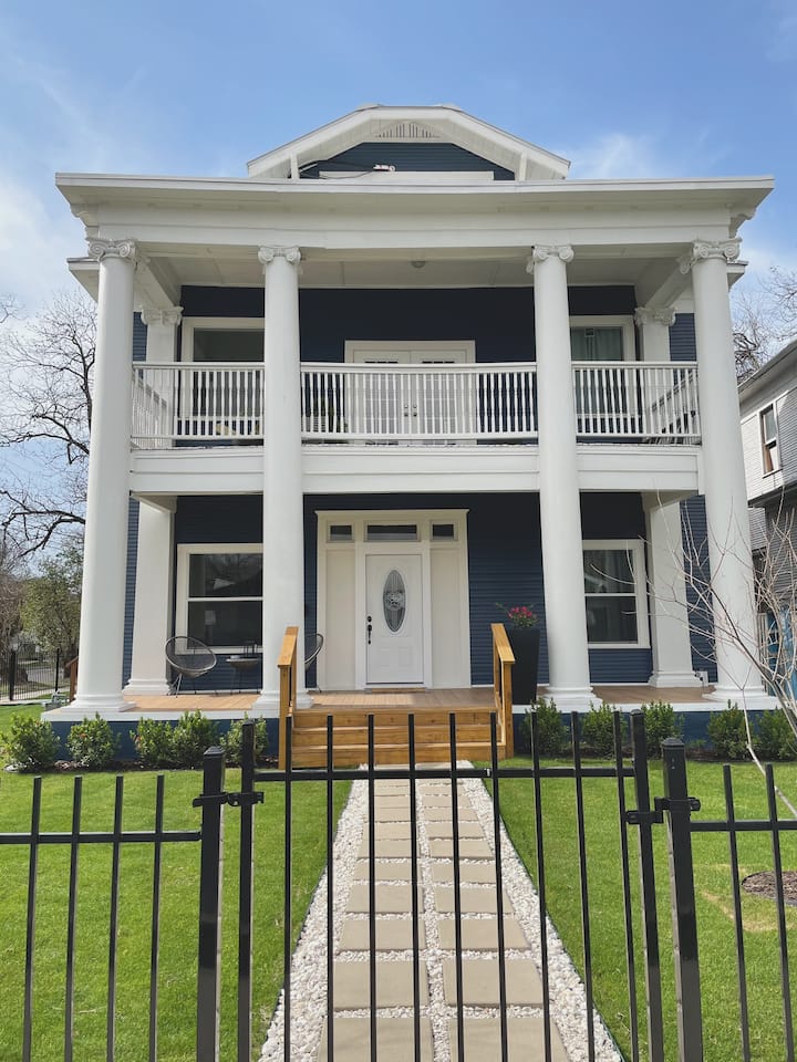 Casa Paz - Historic Home Walking Distance To Pearl - San Antonio, TX