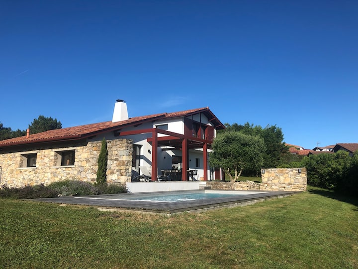 Maison Basque Contemporaine , Piscine Et Fronton - Saint-Jean-de-Luz