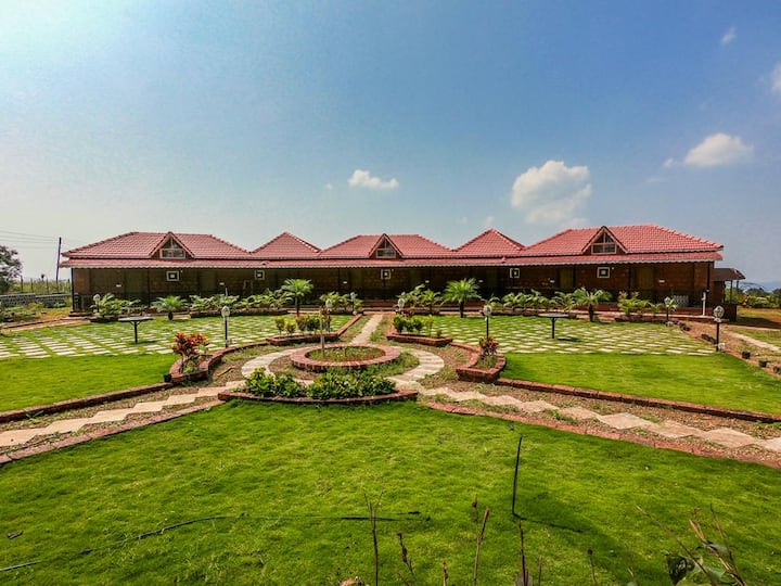 Kabila Agro Tourism (Duplex Room) - Mahabaleshwar