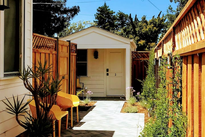 Cozy Cottage Near Stanford | Goog | Meta | Tesla - Palo Alto, CA