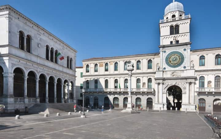 Il Diamante Di Piazza Dei Signori - Padua