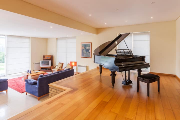 Lindíssima Vivenda Em Ovar/furadouro Com Piscina - Loureiro