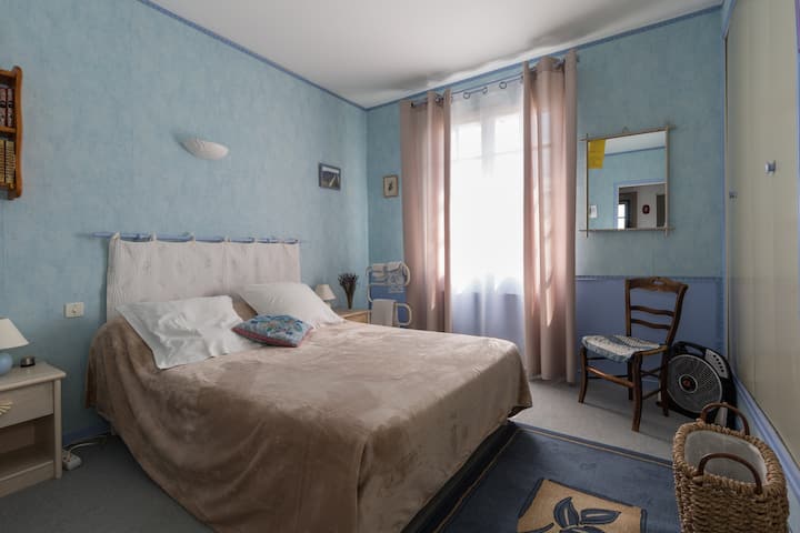 Près Du Mt Ventoux 3 Chambres Privées B&b - Venasque