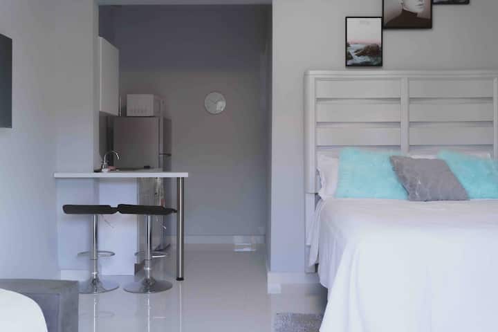 Hermosa Habitación Estudio, Auténtico, San Juan - San Juan