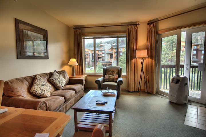 Views Quiet Js Lodge 2br2ba Ski In/out Sleeps 6 Ac - Mammoth Lakes, CA