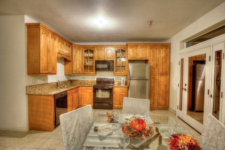 Studio Apartment On Large Acreage - San Marcos, CA