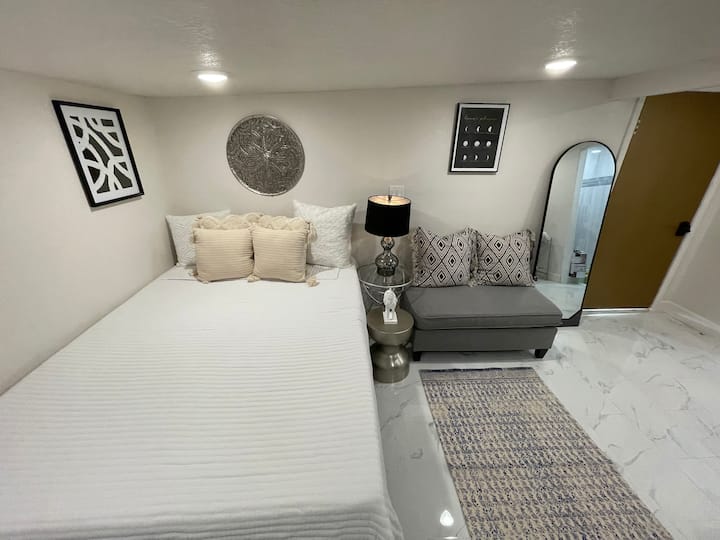 Arcadia Tiny Tiny Guest House - United States