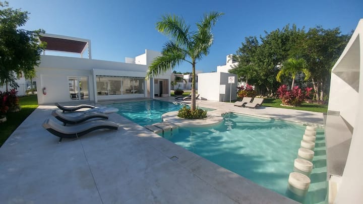 Casa "Los Changuitos" In Puerto Morelos - Puerto Morelos